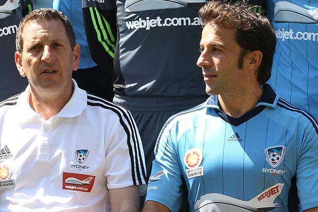 Del Piero receives No.10 jersey - A-Leagues