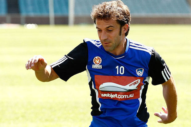 Del Piero joins in Sydney FC training - A-Leagues