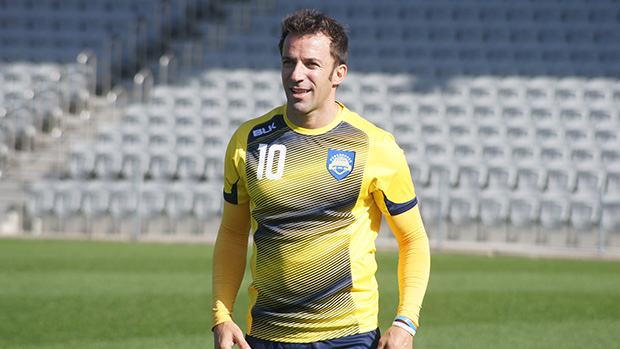 Del Piero wants to play on after Sunday - A-Leagues