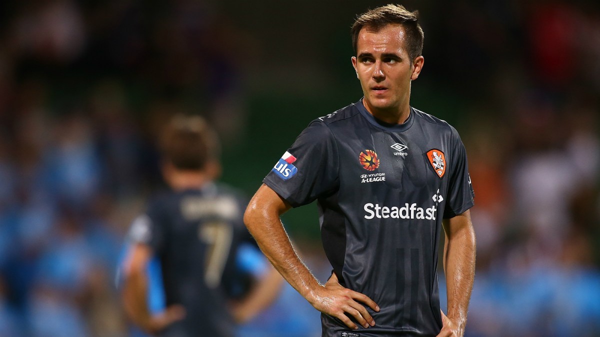 Transfer news: Roar release midfield duo - A-Leagues