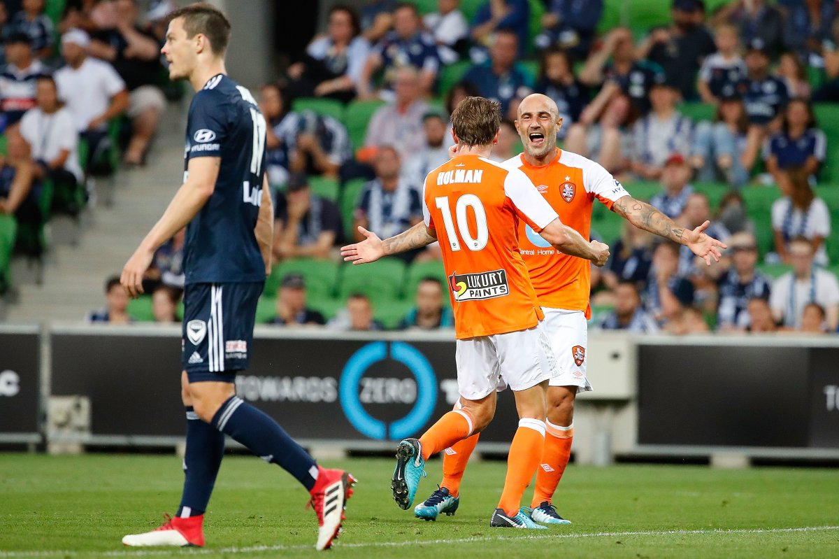 Brilliant Brisbane Roar hold out Melbourne Victory for precious win - A ...