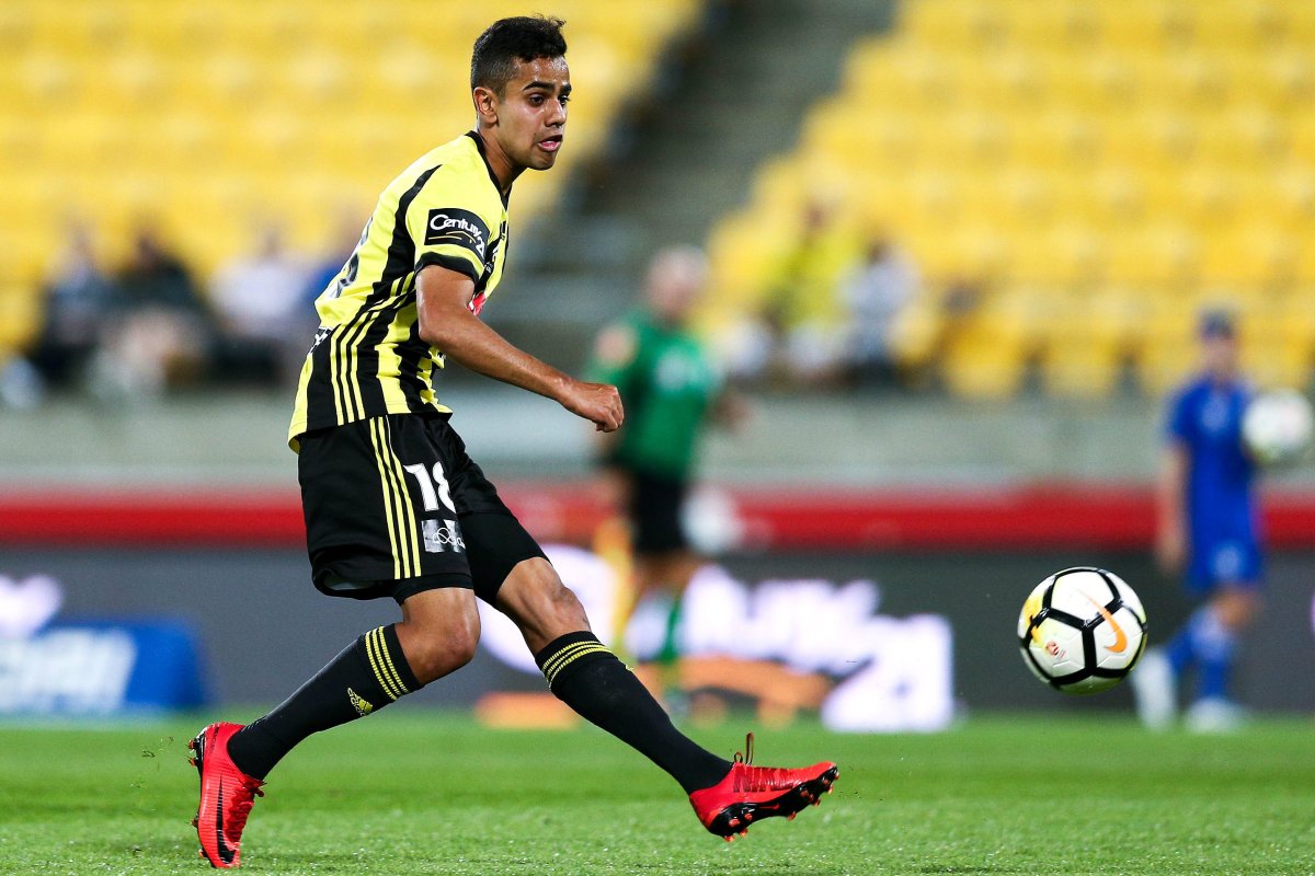 Former Phoenix starlet Singh makes Bayern Munich debut against Arsenal ...