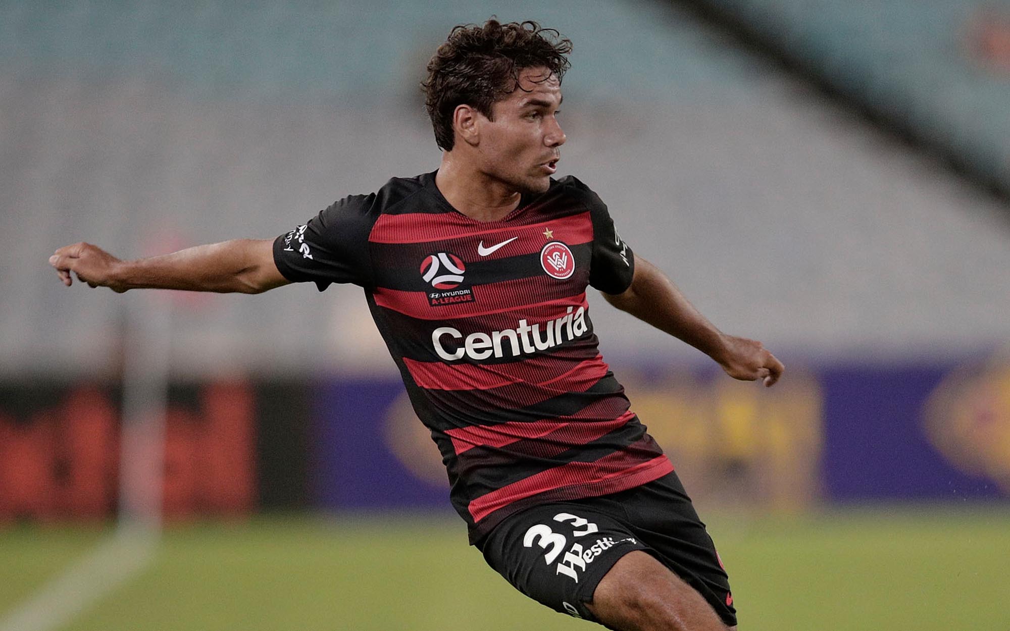 Signing news: Tate Russell extends stay with Wanderers - A-Leagues