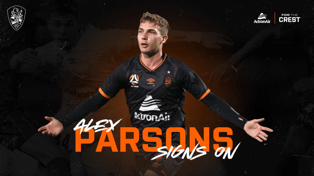 Roar youngster Alex Parsons signs first A-League deal - A-Leagues