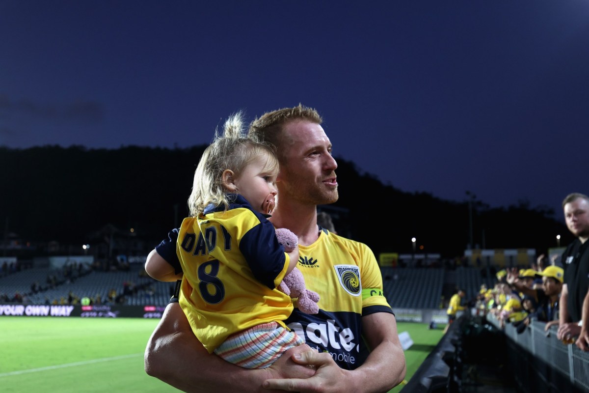 Bozanic comes full circle ahead of 100th Mariners cap - A-Leagues