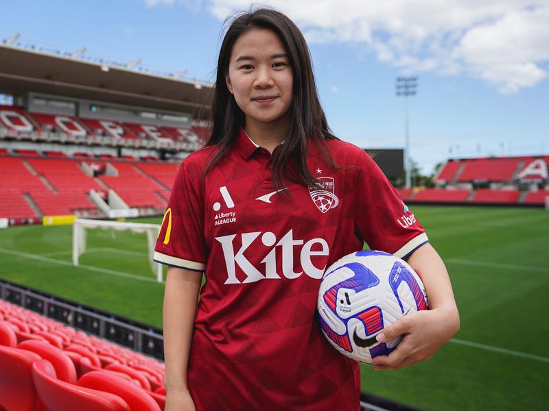 Reds sign China's Cup hero Xiao Yuyi ahead of 2022-23 Liberty A-League ...