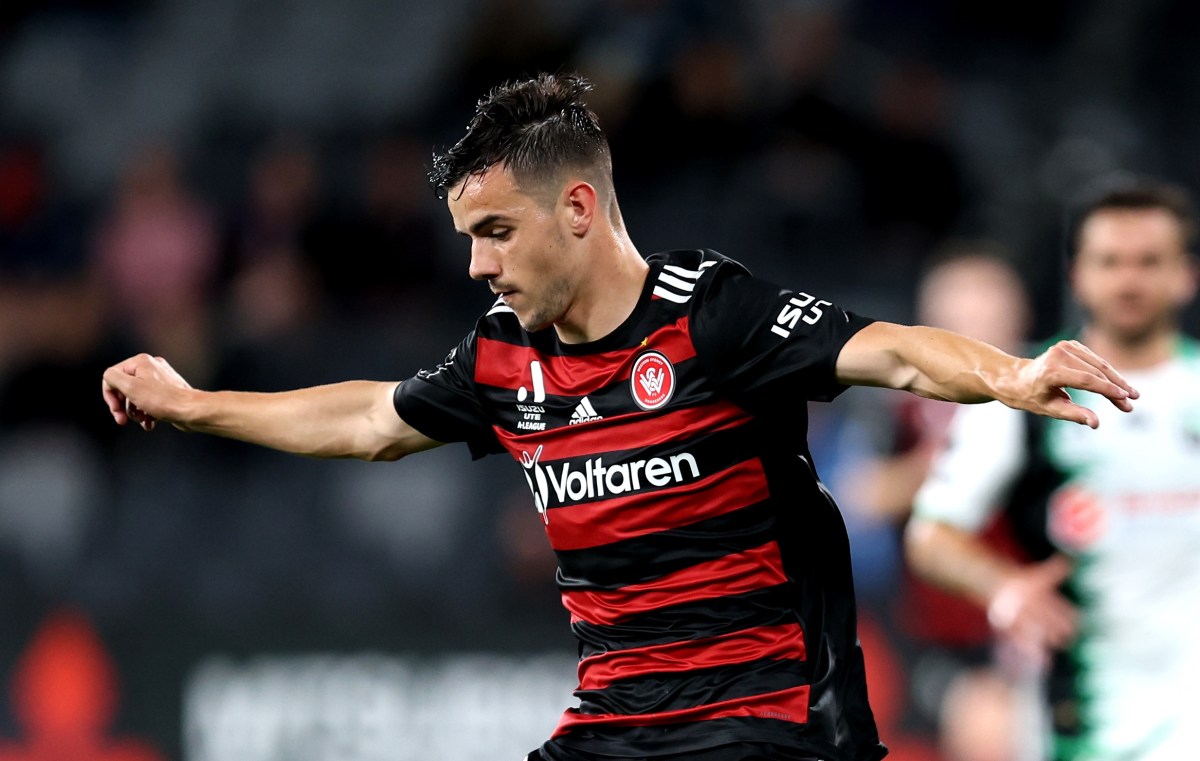 Five-goal first half leads Wanderers to big win over Western United