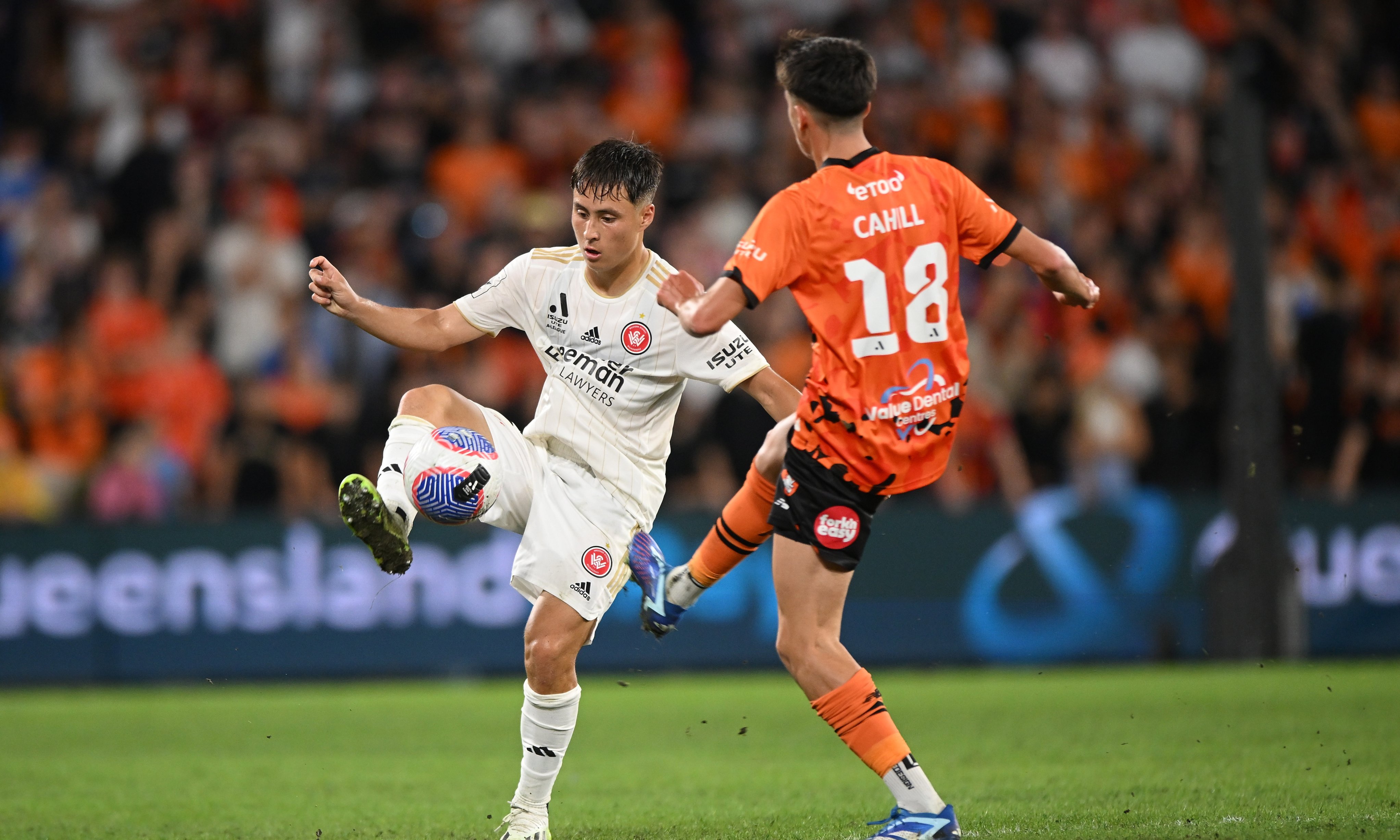 Tim Cahill's son makes A-League Men debut in Roar's draw with Wanderers