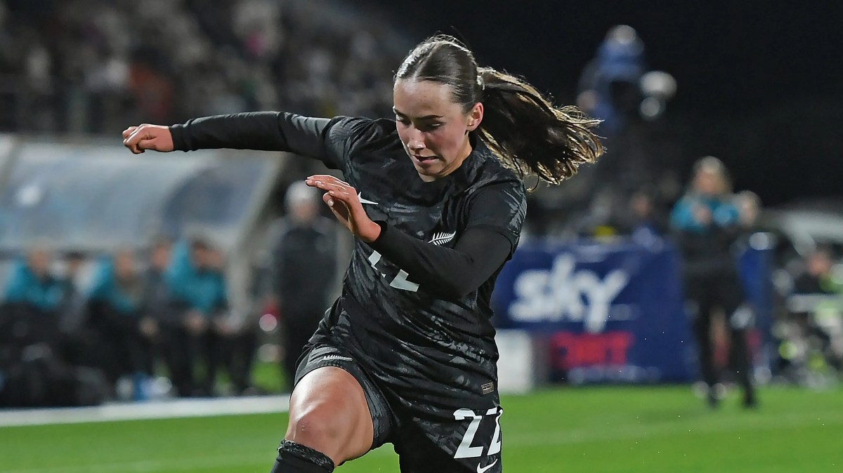 'Generational player' leaves A-Leagues for history-making move