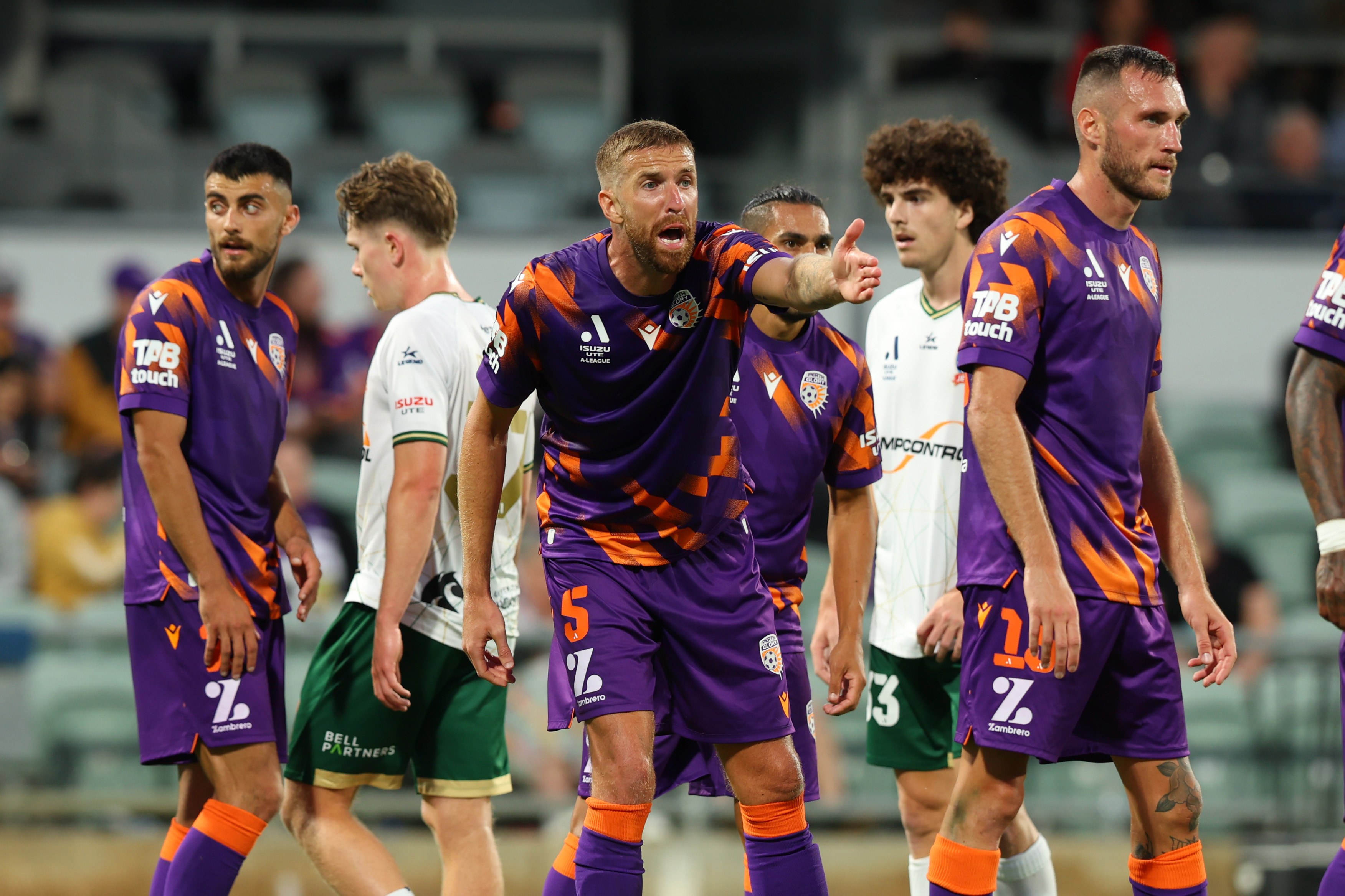 11 players depart Perth Glory including co-captain: Full details