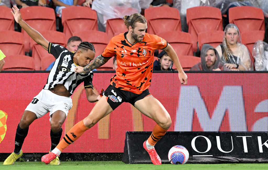 Brisbane Roar trio leave Isuzu UTE A-League side