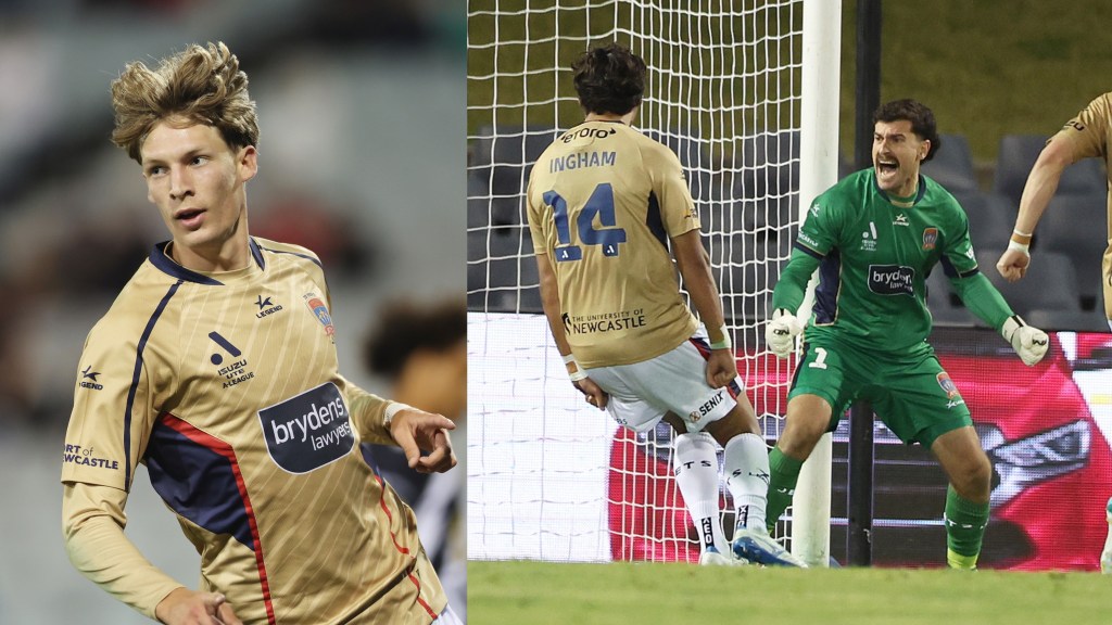 Macarthur 1-2 Jets: Three-minute Adams brace secures comeback win