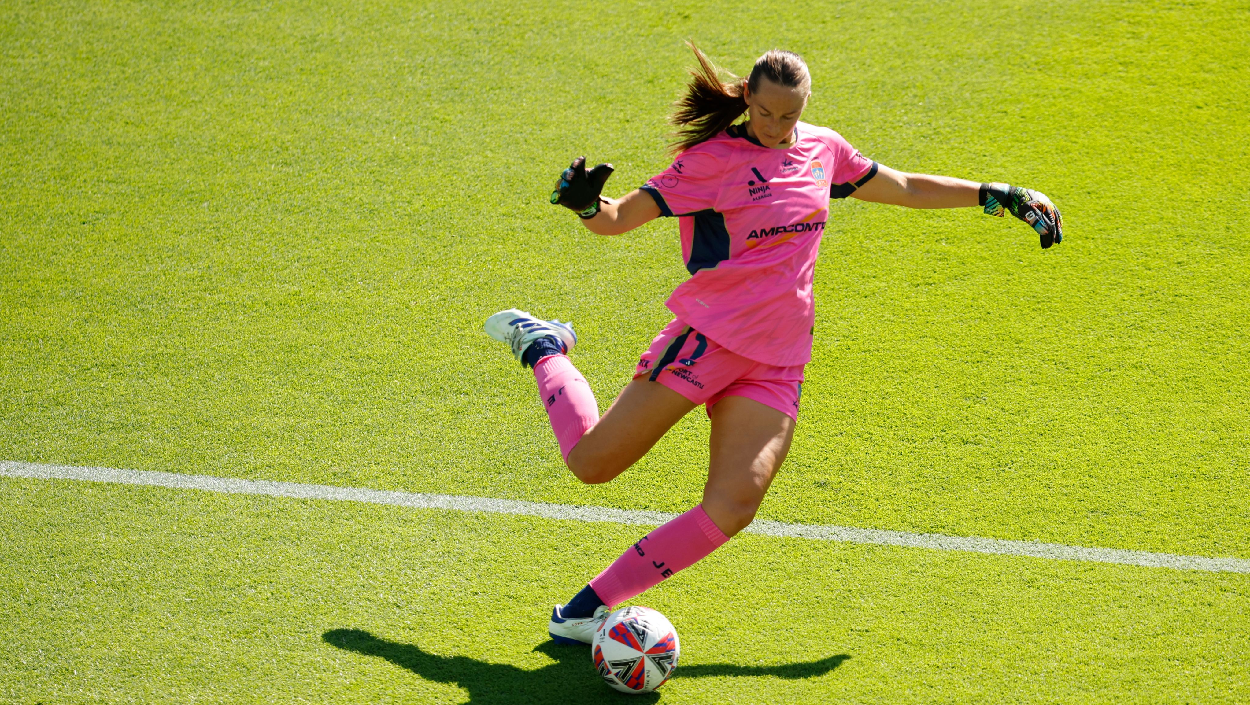 Jets keeper Danielle Krzyzaniak earns one-game ban after red card