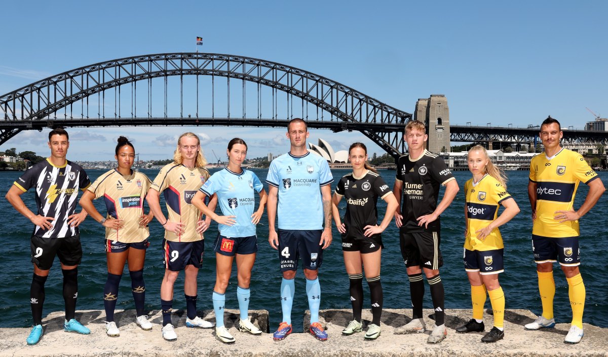 A-Leagues rivals come together to call for big crowds at Unite Round