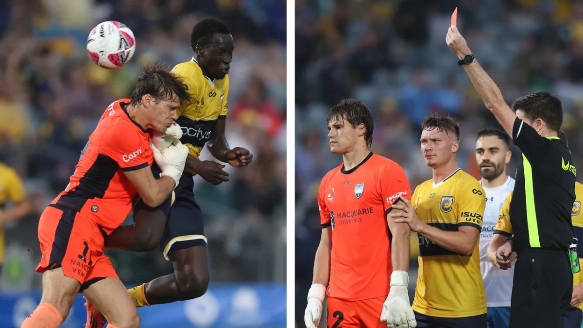 WATCH: Sydney GK Devenish-Meares sent off on A-League debut