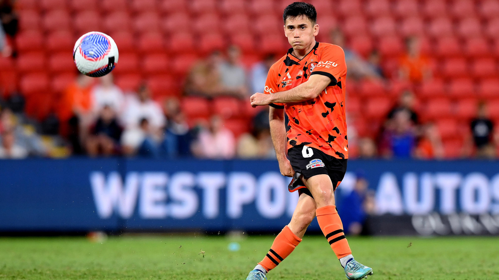 A-League transfer news: Midfielder departs Brisbane Roar