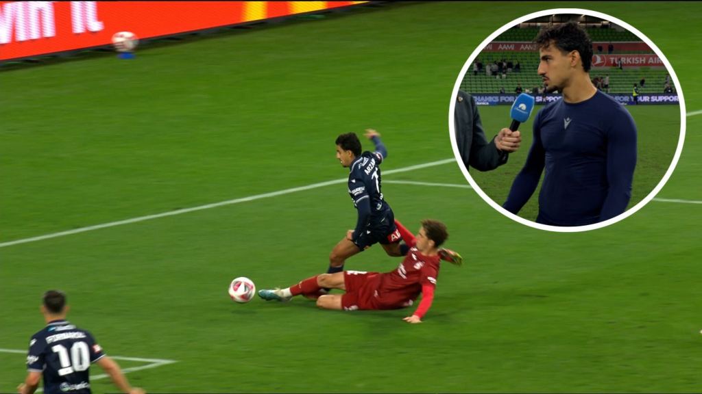 WATCH: 'Massive turning point' sparks penalty controversy in Victory ...