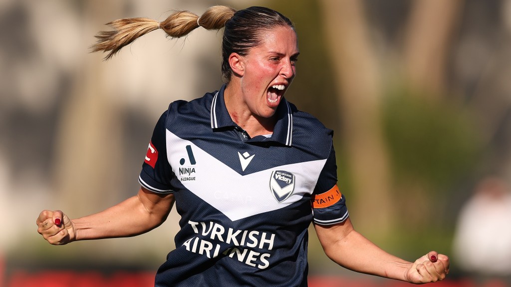 Kayla Morrison signs two-year Victory contract extension, A-League Women