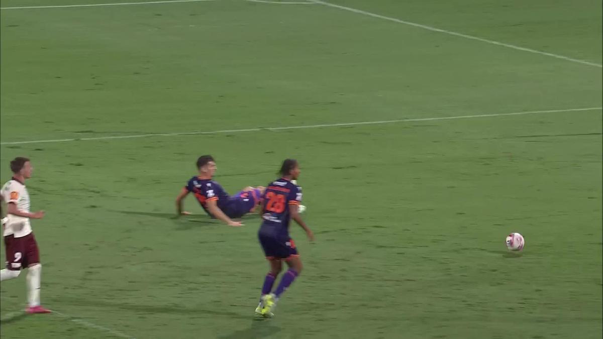 Save: Oli Sail 89′ | A-League Men Videos