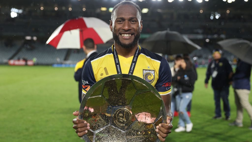 A-League transfer news: Brian Kaltak leaves Central Coast Mariners