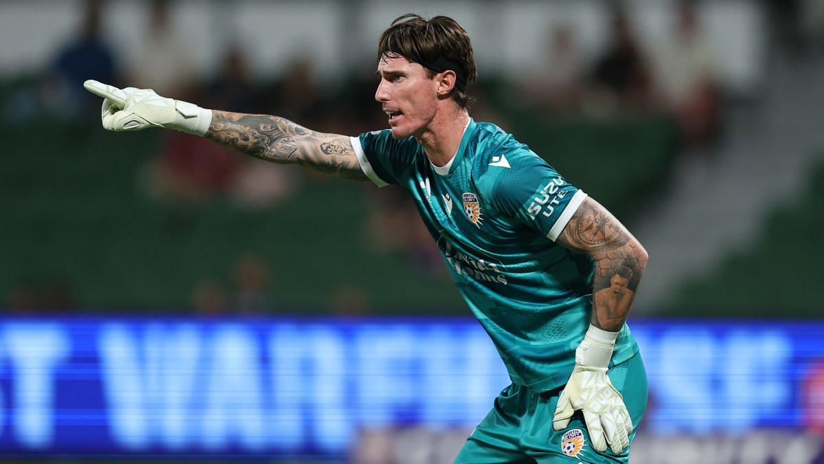 Oli Sail departs Perth Glory amid three-player exit