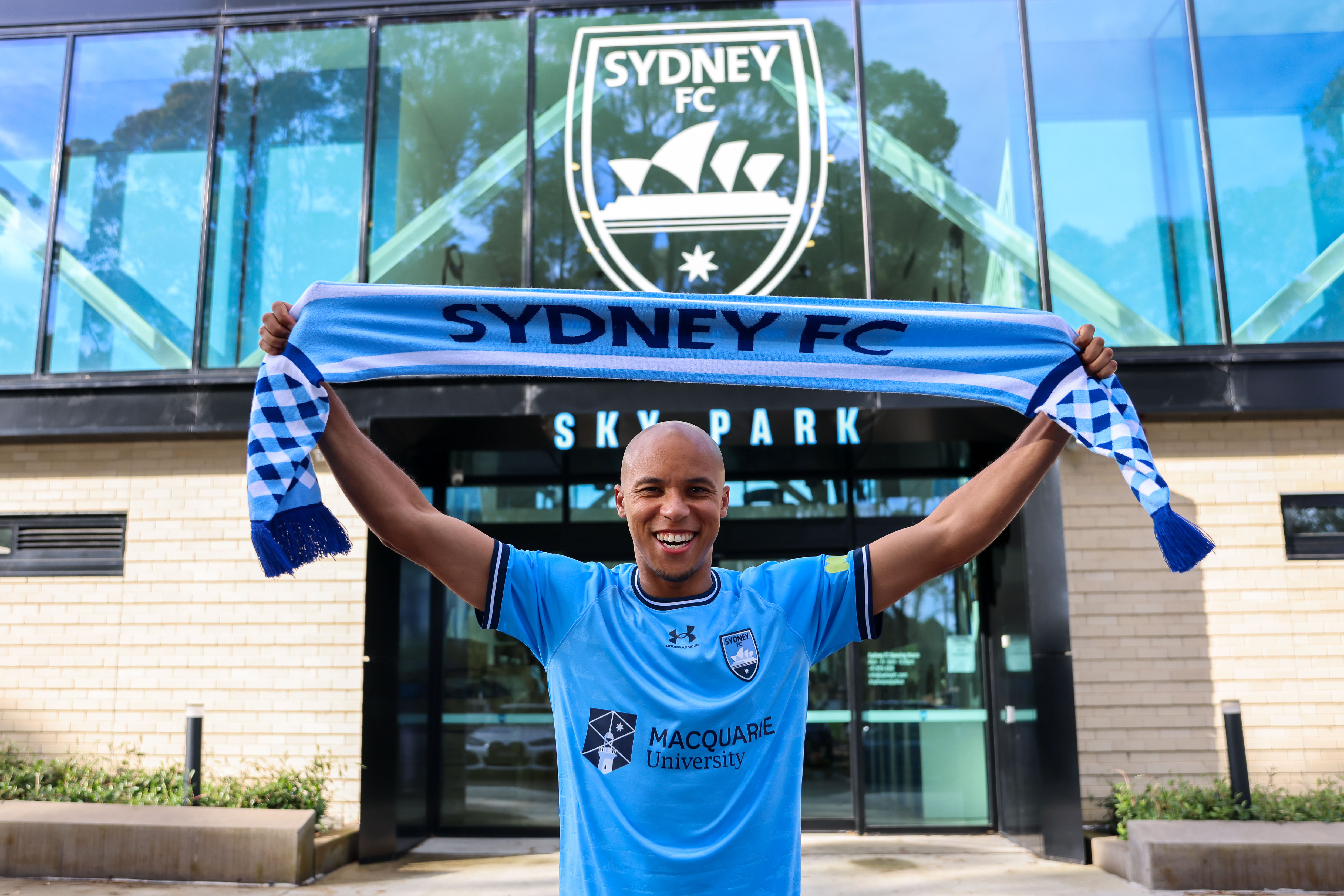 Sydney FC sign star international defender Marcel Tisserand