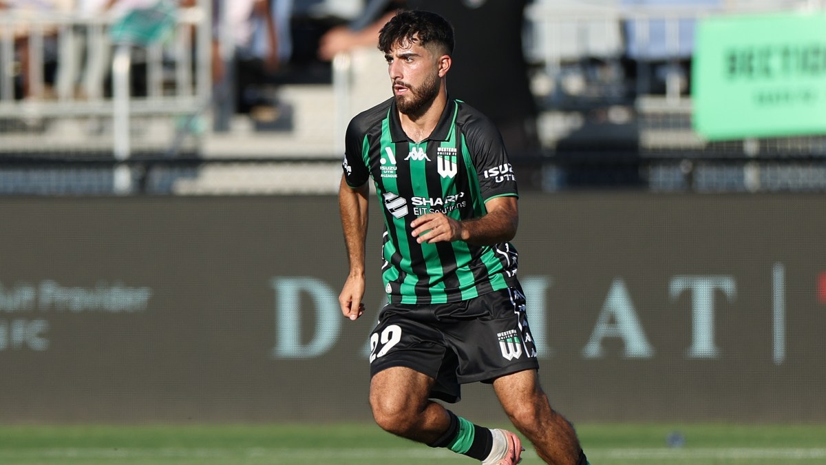 Perth Glory sign Iraq international Charbel Shamoon