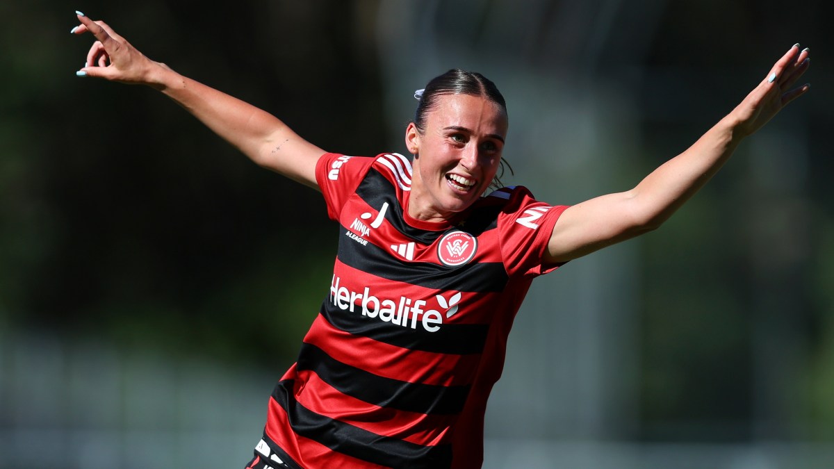 Perth Glory sign Bronte Trew from Wanderers: A-League transfer news