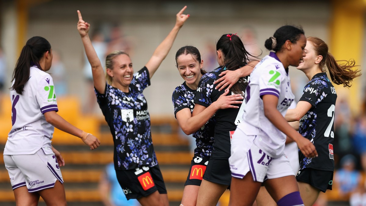 Panama international impresses as Sydney FC defeat Perth Glory