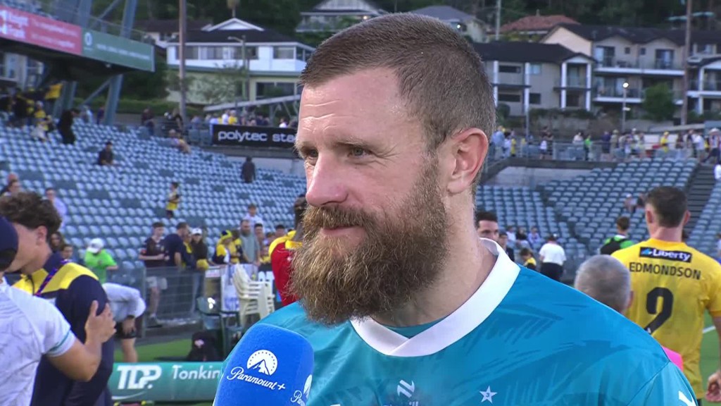 From one legend to another: Mariners veteran thriving thanks to Aussie ...