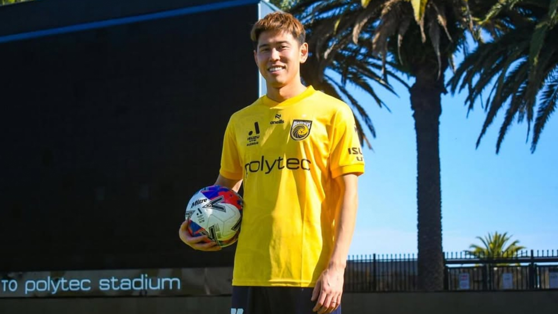 Central Coast Mariners sign Japanese forward Kaito Taniguchi