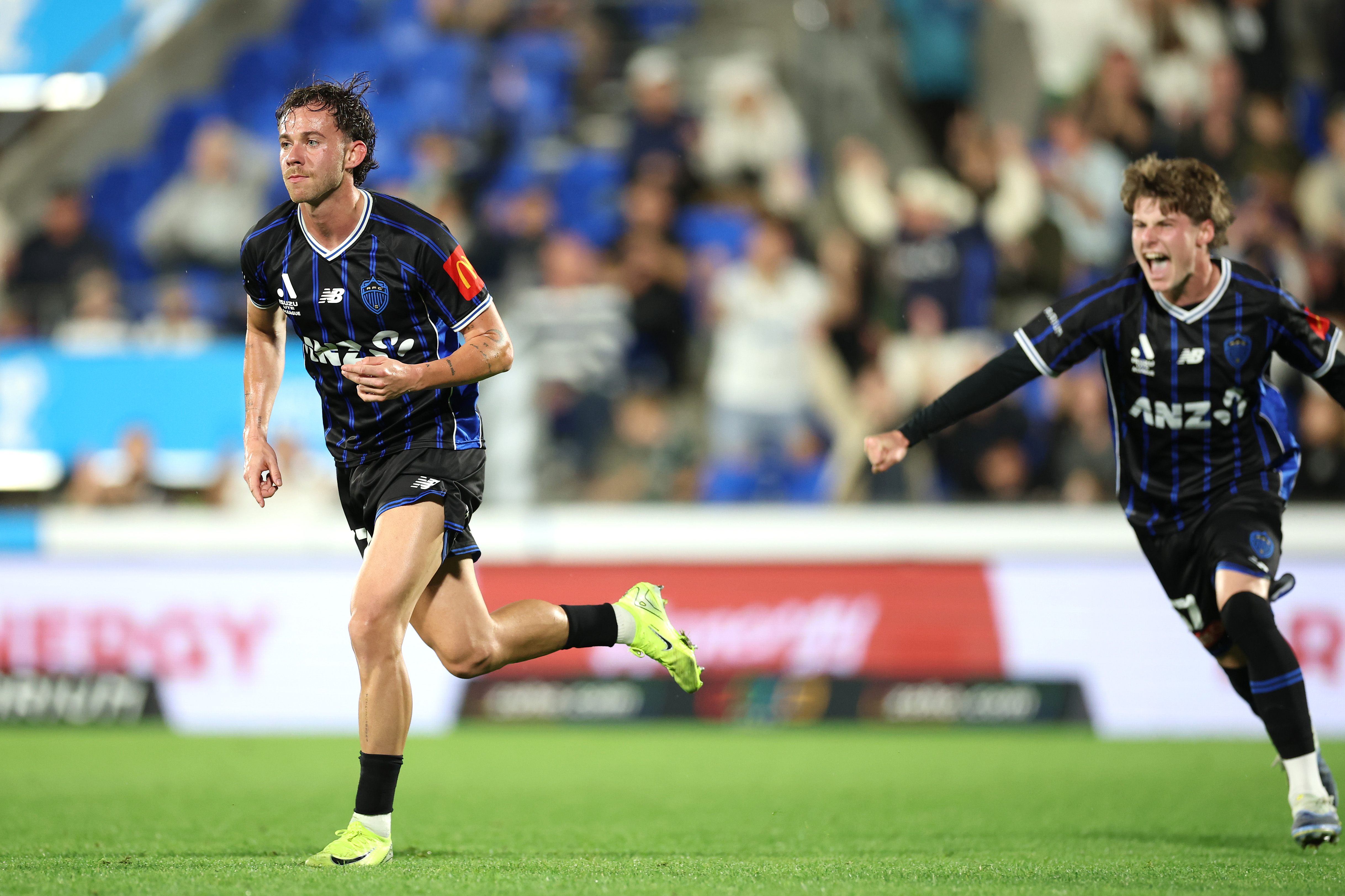 AUCKLAND 2-2 MELBOURNE VICTORY - Match highlights, goals
