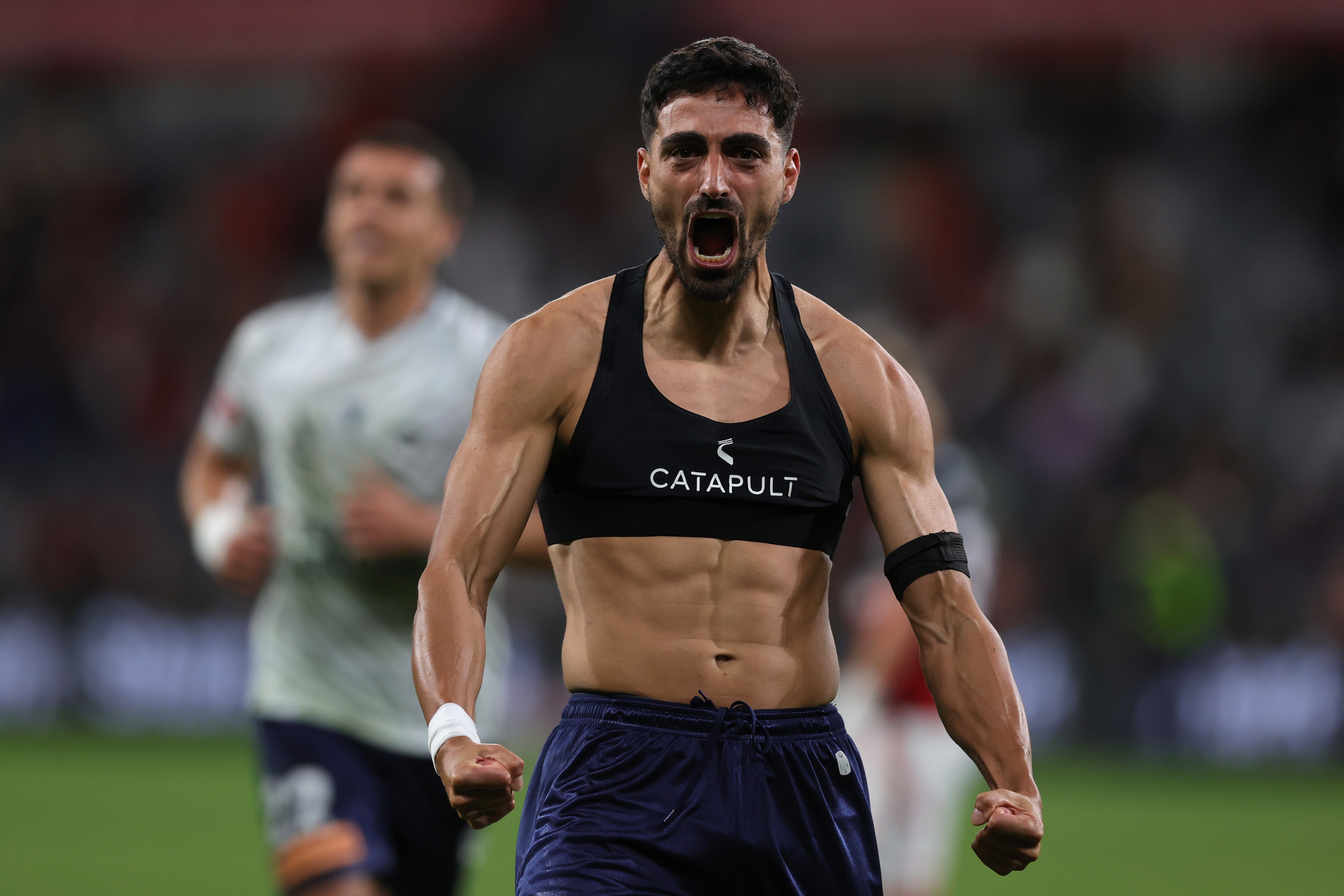 Jets sign Nikos Vergos from Melbourne Victory on two-year deal - A-Leagues